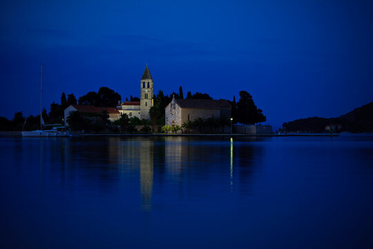 Imagens de Vis – Explore Fotografias do Stock, Vetores e Vídeos de ...