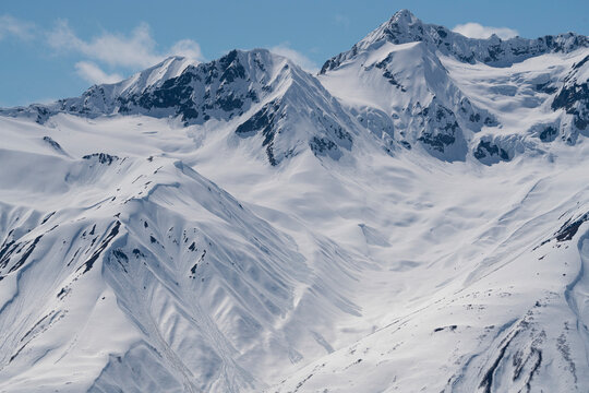 Maj bilder – Bläddra bland 928,815 stockfoton, vektorer och videor ...