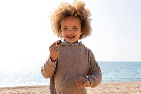 Kindchenschema Bilder – Durchsuchen 24,030,079 Archivfotos ...