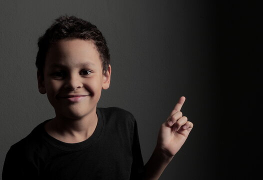 Child Hand Reaching Out Images – Browse 1,366 Stock Photos, Vectors ...