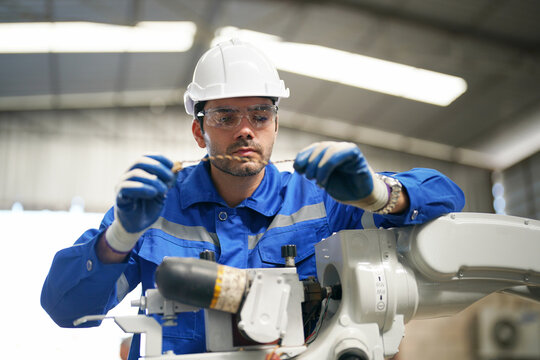 Prozessleitsysteme Bilder – Durchsuchen 8,245 Archivfotos ...