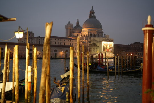 Plunder 이미지 – 찾아보기 26,843 스톡 사진, 벡터 및 비디오 | Adobe Stock