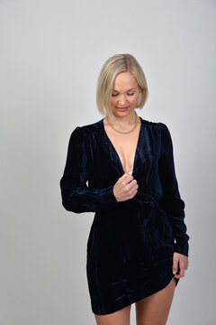 Dekoltee-Bilder: Stock-Fotos & -Videos. | Adobe Stock