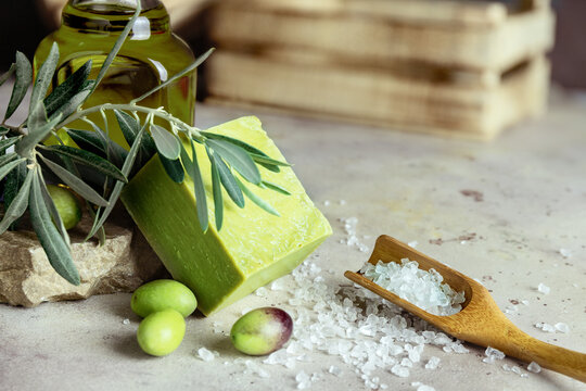 รูปภาพSolt – เลือกดูภาพถ่ายสต็อก เวกเตอร์ และวิดีโอ2,026 | Adobe Stock