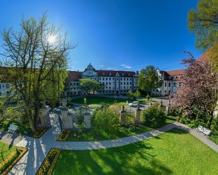 Viertelpause Bilder – Durchsuchen 693 Archivfotos, Vektorgrafiken und ...