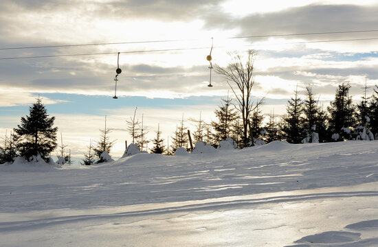 「Pusto」の画像 - 903 件の Stock 写真、ベクターおよびビデオ | Adobe Stock