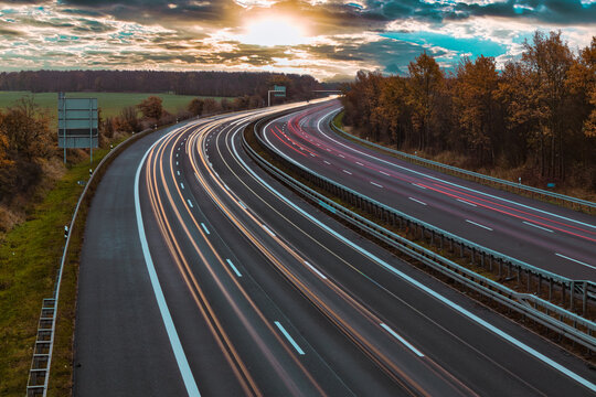 Langzeitbelichtung Images – Browse 31,144 Stock Photos, Vectors, and ...