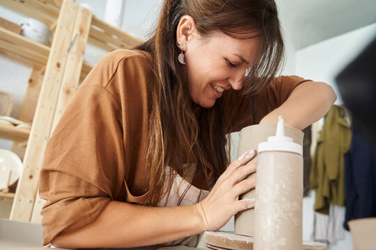 Apron Molds Bilder – Durchsuchen 10,909 Archivfotos, Vektorgrafiken und ...