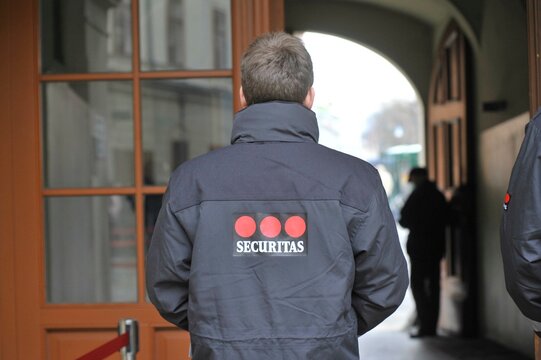 Imágenes de Securitas: descubre bancos de fotos, ilustraciones ...
