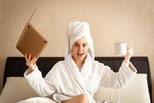 Work From Home Pajamas Images – Browse 7,667 Stock Photos, Vectors, and ...