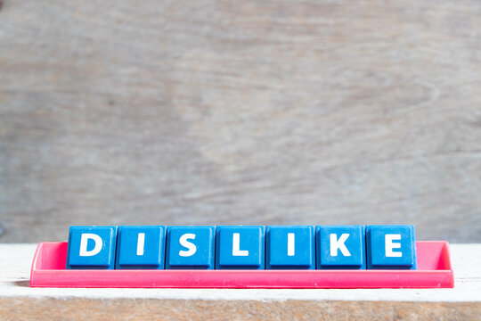 Disapproval 이미지 – 찾아보기 37,483 스톡 사진, 벡터 및 비디오 | Adobe Stock