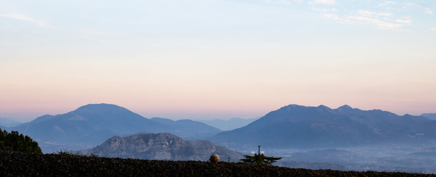 Monte Bilder – Durchsuchen 157,113 Archivfotos, Vektorgrafiken und ...