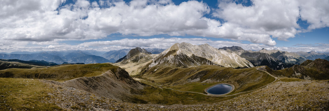 รูปภาพIfinger – เลือกดูภาพถ่ายสต็อก เวกเตอร์ และวิดีโอ331 | Adobe Stock
