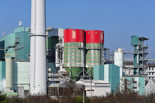 รูปภาพIncineration – เลือกดูภาพถ่ายสต็อก เวกเตอร์ และวิดีโอ10,714 ...