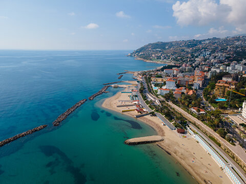 "San Remo" Bilder – Durchsuchen 2,097 Archivfotos, Vektorgrafiken und ...