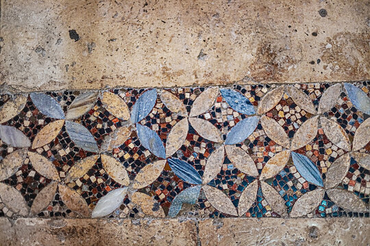 Mazayka bilder – Bläddra bland 405 stockfoton, vektorer och videor ...