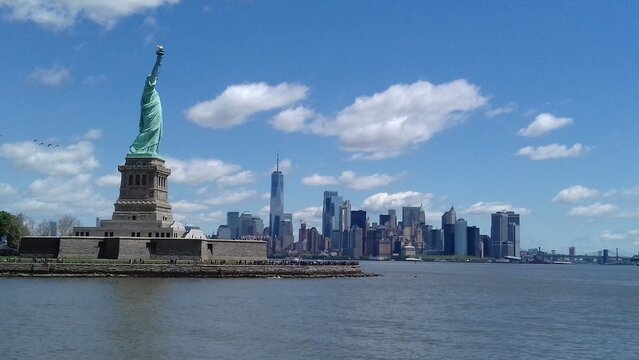 รูปภาพ"Liberty City" – เลือกดูภาพถ่ายสต็อก เวกเตอร์ และวิดีโอ215 ...