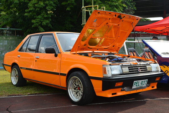 รูปภาพLancering – เลือกดูภาพถ่ายสต็อก เวกเตอร์ และวิดีโอ1,412 | Adobe Stock