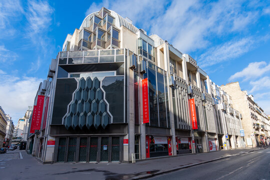 Drouot Images – Browse 9 Stock Photos, Vectors, and Video | Adobe Stock