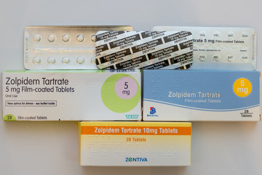 รูปภาพZolpidem – เลือกดูภาพถ่ายสต็อก เวกเตอร์ และวิดีโอ164 | Adobe Stock