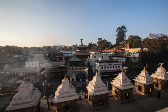 "Pashupatinath Temple" Images – Browse 514 Stock Photos, Vectors, and ...