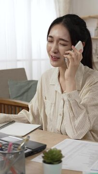 「Apologetically」の写真素材 | 12件の無料イラスト画像 | Adobe Stock