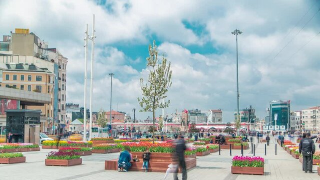 "Taksim Square" Images – Browse 4,078 Stock Photos, Vectors, and Video ...