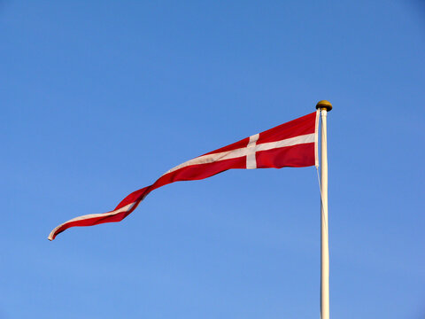 Danebrog bilder – Bläddra bland 73 stockfoton, vektorer och videor ...