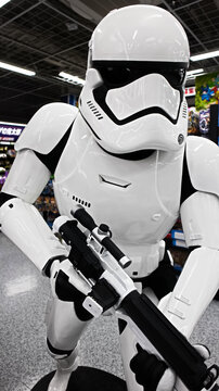 รูปภาพStormtrooper – เลือกดูภาพถ่ายสต็อก เวกเตอร์ และวิดีโอ1,150 ...