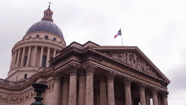 Estrapade bilder – Bläddra bland 10 stockfoton, vektorer och videor ...