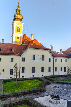 Transdanubien Bilder – Durchsuchen 896 Archivfotos, Vektorgrafiken und ...