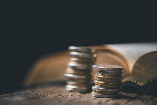 Tithing Imagens – Procure 1,739 fotos, vetores e vídeos | Adobe Stock