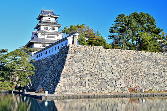 Ku bilder – Bläddra bland 33,563 stockfoton, vektorer och videor ...