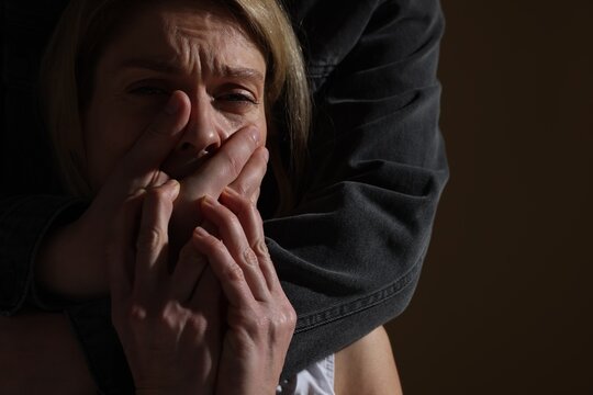 รูปภาพRestrained – เลือกดูภาพถ่ายสต็อก เวกเตอร์ และวิดีโอ40,700 | Adobe ...