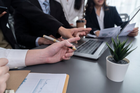 "Office Meeting" Images – Browse 1,486 Stock Photos, Vectors, and Video ...