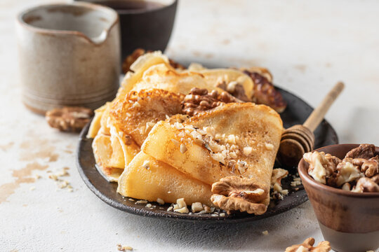 "Pancake Day" Images – Browse 5,791 Stock Photos, Vectors, and Video ...