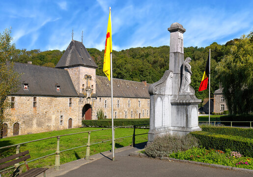 Spontin Images – Browse 56 Stock Photos, Vectors, and Video | Adobe Stock