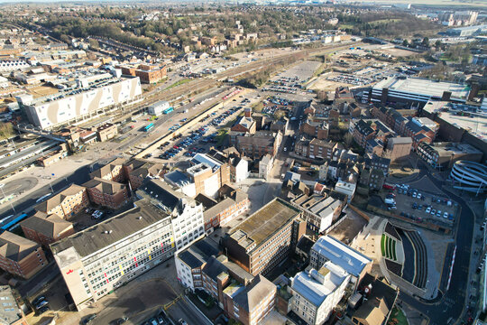 รูปภาพLuton – เลือกดูภาพถ่ายสต็อก เวกเตอร์ และวิดีโอ13,838 | Adobe Stock