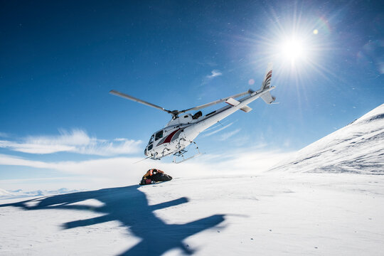 Helikopter Bilder – Durchsuchen 551,962 Archivfotos, Vektorgrafiken und ...