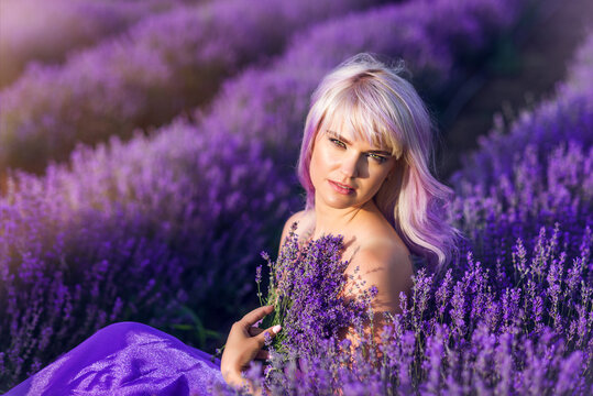 "Purple Eye" Bilder – Durchsuchen 780 Archivfotos, Vektorgrafiken und ...