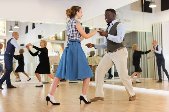 รูปภาพRoly – เลือกดูภาพถ่ายสต็อก เวกเตอร์ และวิดีโอ13,480 | Adobe Stock