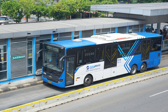 รูปภาพTransjakarta – เลือกดูภาพถ่ายสต็อก เวกเตอร์ และวิดีโอ274 | Adobe ...