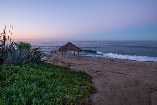 "Surf Shack" Images – Browse 167 Stock Photos, Vectors, and Video ...