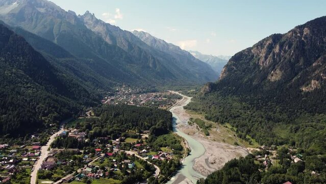Teberda Immagini - Sfoglia 1,405 foto, vettoriali e video Stock | Adobe ...