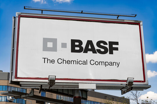 Basf bilder – Bläddra bland 591 stockfoton, vektorer och videor | Adobe ...