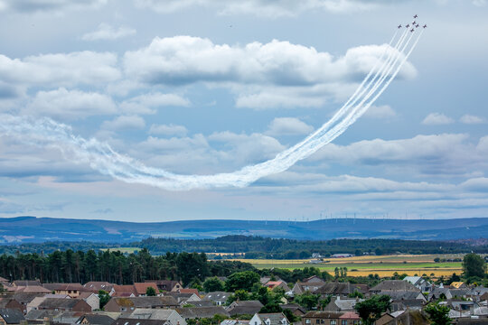 "Red Arrows" Images – Browse 736 Stock Photos, Vectors, and Video ...