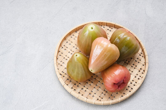"Bell Fruit" Bilder – Durchsuchen 3,864 Archivfotos, Vektorgrafiken und ...