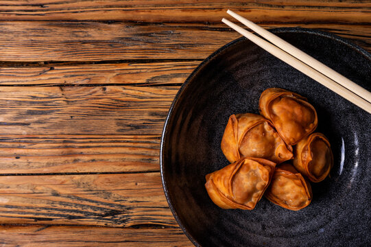 Pyrogy Bilder – Durchsuchen 25,760 Archivfotos, Vektorgrafiken und ...