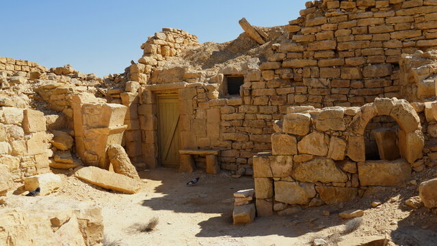 Negeb Bilder – Durchsuchen 28,251 Archivfotos, Vektorgrafiken und ...