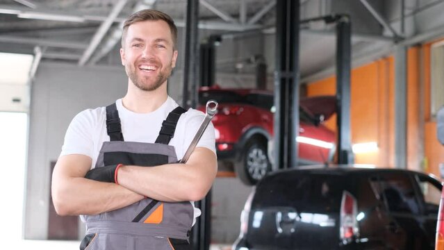 Auto-Mechanic Images – Browse 71,951 Stock Photos, Vectors, and Video | Adobe Stock